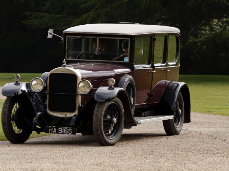 Downton Abbey finale signals curtain up on prop auction in London